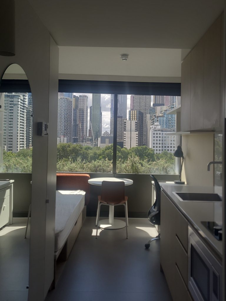 One month free rent, 7 batman st. Melbourne - Rental Property Australia